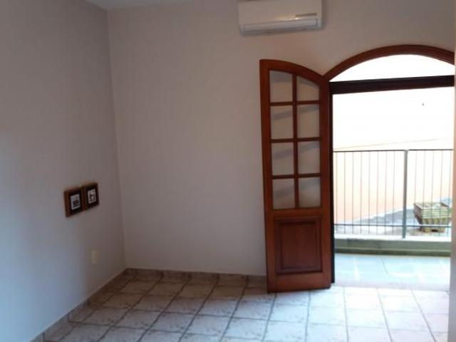 Casa térrea 3 dorm Jundiaí Torres de São José. Não aceito imobiliária