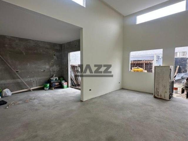 Casa Térrea 3 Dormitórios no Portal dos Pássaros com Suítes e Alto Padrão de Acabamento