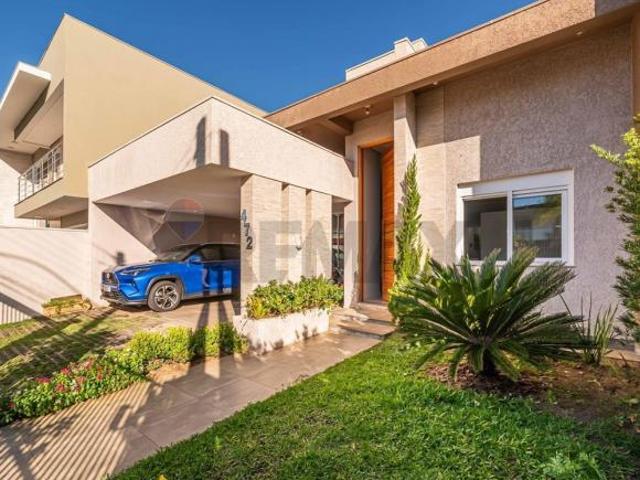Casa térrea 3 dormitórios à venda no bairro Vale Ville, na Avenida das Azaleias, em Gravataí