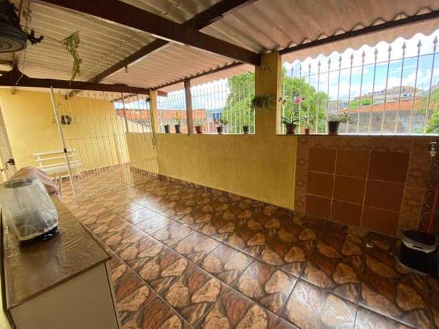 Casa Terrea 3 dormitorios amplo quintal