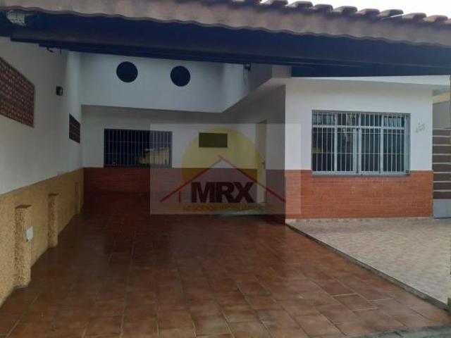 Casa Térrea 3 dormitórios Bosque da Saúde