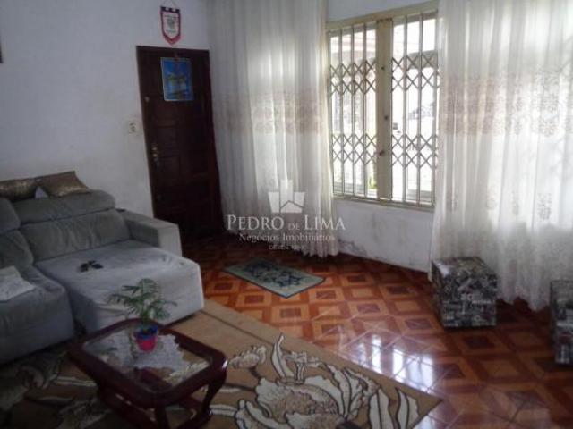Casa Térrea 3 dormitórios com 3 vagas no Cangaiba
