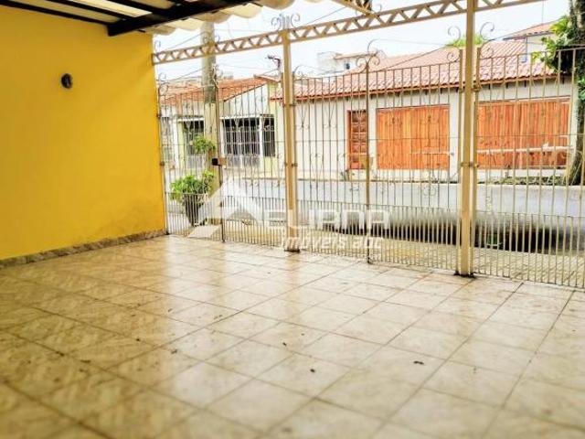 CASA TERRÉA 3 DORMITORIOS COM EDICULA BARCELONA SCS