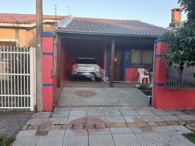 Casa térrea 3 dormitórios, com suíte, 85 m² privativo, bairro São José Canoas