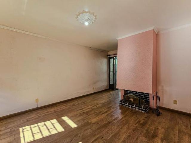 Casa Térrea 3 dormitórios Excelentes Condições!