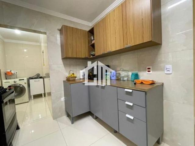Casa Térrea 3 dormitórios e 2 Vagas / Itaquera