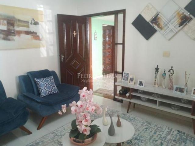 Casa Térrea 3 dormitórios e 2 vagas no Cangaíba