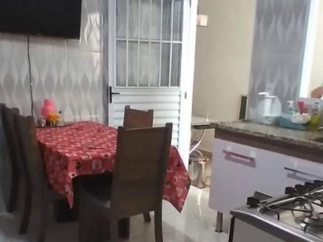 CASA TÉRREA 3 DORMITÓRIOS EM CARAPICUÍBA CENTRO