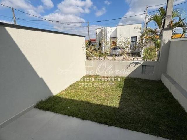 Casa térrea 3 dormitórios em condomínio na cidade de Taubaté! Oportunidade!