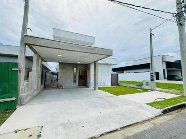 Casa térrea 3 dormitórios sendo 1 suíte a venda Condomínio Vereda dos Campos São José dos Campos