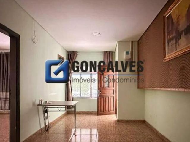 Casa térrea 3 dormitórios, sendo 2 suítes no Bairro Anchieta, São Bernardo do Campo SP