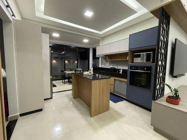 Casa térrea, 3 dormitórios 1 suíte, 4 vagas, Rudá, Bairro da Floresta