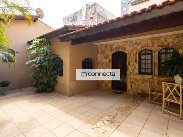 Casa Térrea, 3 Dormitórios 1 suíte à Venda, 223 m², Vila Galvão, Guarulhos SP