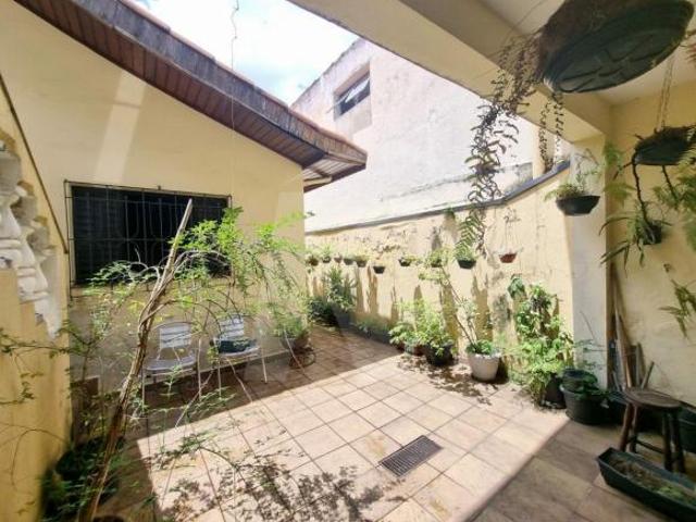Casa Térrea 3 dormitórios 1 suíte e 2 vagas de garagem 195m² 2 vagas cobertas Jardim Brasil