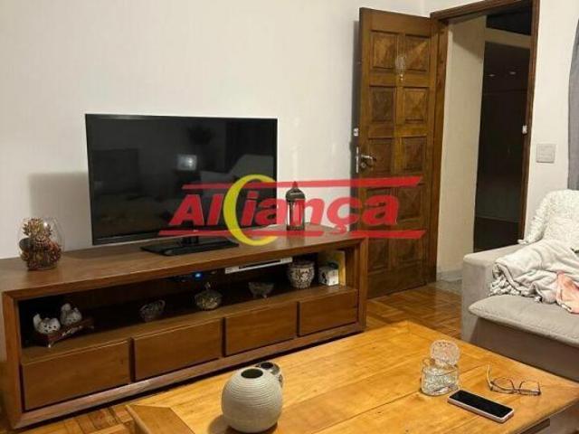 CASA TÉRREA 3 dormitórios 1 suíte e 3 vagas VILA ROSÁLIA