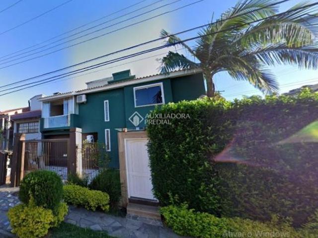 Casa térrea 3 dormitórios 2 suítes Ipanema!