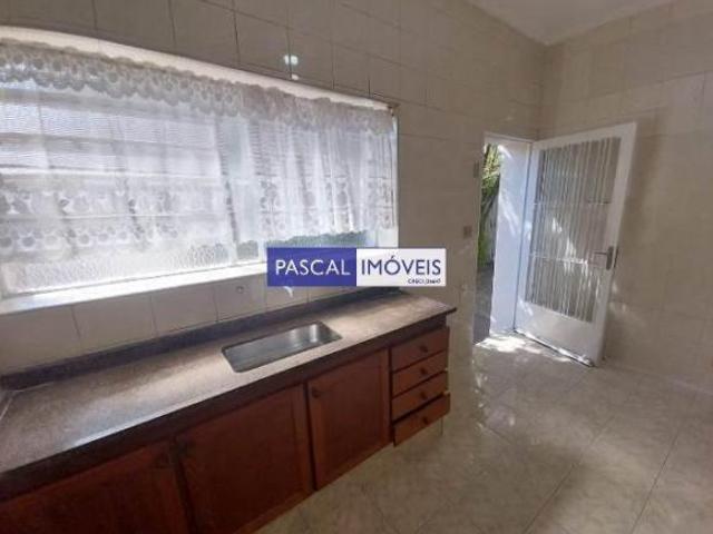 Casa térrea 3 dormitórios 2 vagas