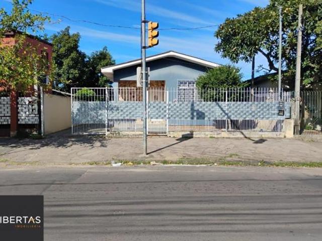 Casa térrea 3 dormitórios, 2 vagas cobertas as demais descobertas bairro cristal