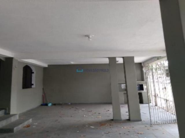 Casa Térrea 3 Dormitórios, 3 Vagas Vila Liviero 150m²