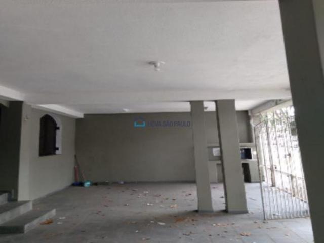 Casa Térrea 3 Dormitórios, 3 Vagas Vila Liviero 150m²