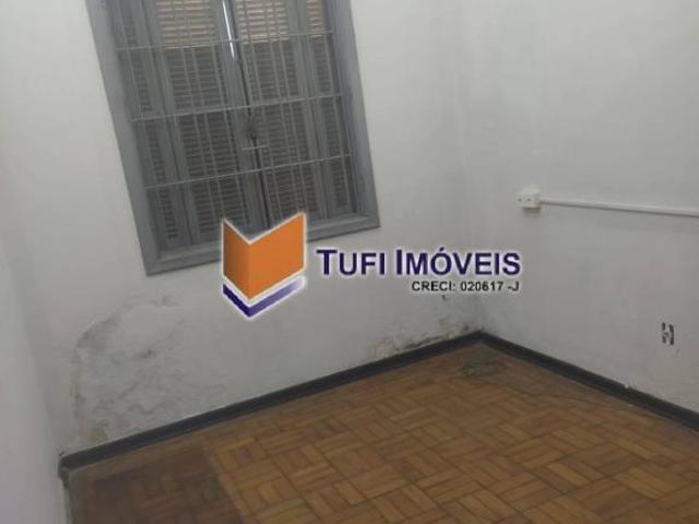 Casa térrea 3 dormitórios 9 vagas Campo Belo!