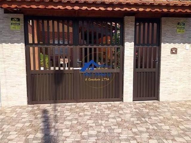 Casa Térrea 3 dorms + 1 Edícula na Tupi 2 vagas Financia!