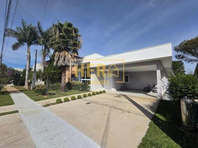 Casa Térrea 3 Quartos 3 Suítes e 280m² Medeiros Jundiaí