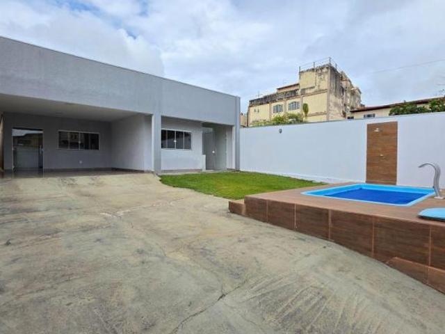 CASA TÉRREA 3 QUARTOS