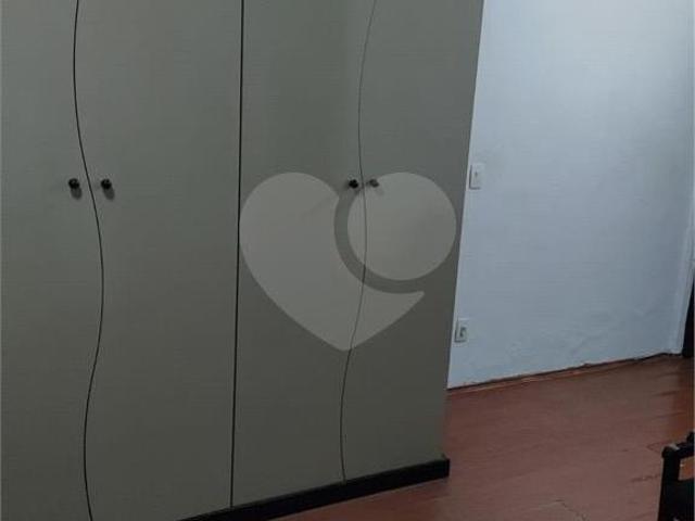 Casa com 3 quartos à venda em Jardim Regis SP