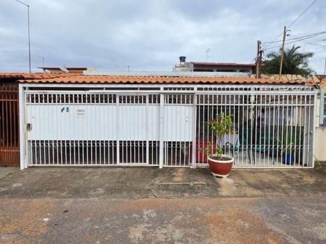CASA TÉRREA 3 QUARTOS NA LAJE