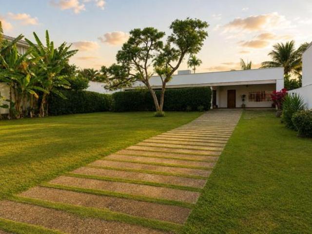 Casa térrea 3 quartos Solar de Brasília 3, 8 min da ponte JK Jardim Botânico