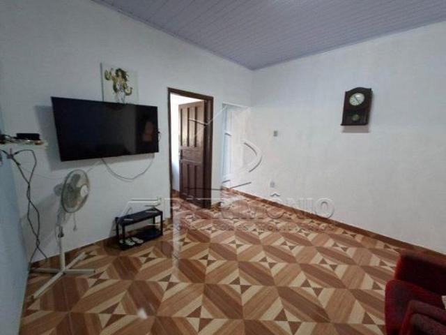 CASA TERREA 3 QUARTOS Santana