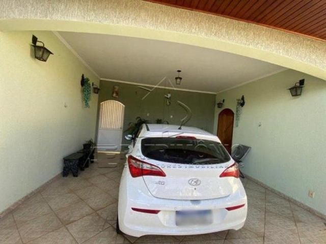 CASA TERREA 3 QUARTOS SENDO 1 SUITE COM CLOSET NA VILA FIORI