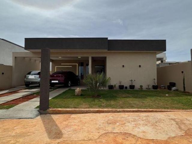 CASA TÉRREA 3 QUARTOS PISICINA ENERGIA FOTOVOLTAICA ACEITA FINANCIAMENTO FGTS