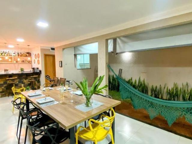 CASA TERREA 3 QUARTOS/SUITE JD. FONTE NOVA Casa de Rua com 3 Quarto s por R$ 830000.00 no setor
