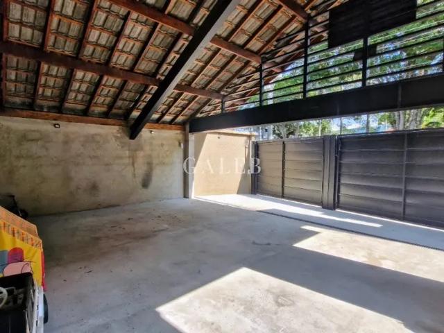 Casa terrea 3 suites amplo quintal e lazer