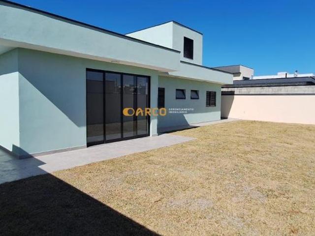 Casa Térrea 3 suítes Cond. Ecopark Bourbon Estuda Permuta Caçapava SP