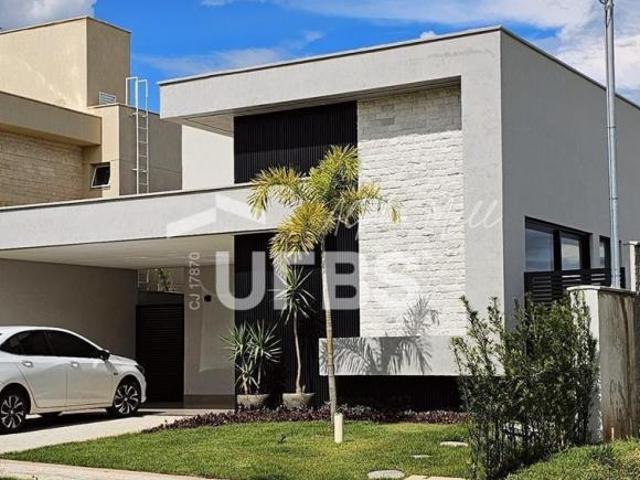 Casa Térrea 3 Suítes Plenas – Condomínio Jardins Nápoles