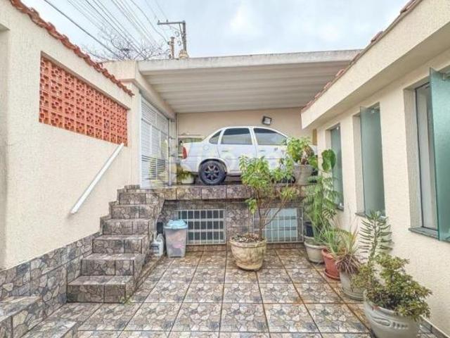 CASA TERREA TABOÃO