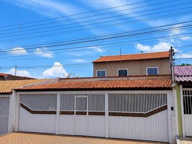 CASA TÉRREA TAGUATINGA 5 QUARTOS VAGA DE GARAGEM