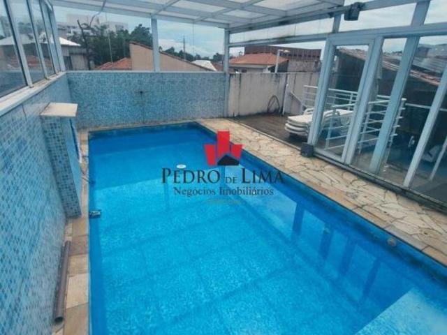 Casa térrea + terraço com piscina e salão de festas no Tatuapé com 400m²