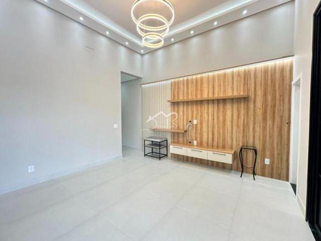 Casa térrea toda planejada e com piscina no Condomínio Gran Reserve Indaiatuba