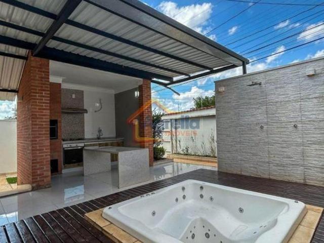 CASA TÉRREA TODA PLANEJADA, HIDROMASSAGEM E CHURRASQUEIRA À VENDA EM MOGI MIRIM/SP