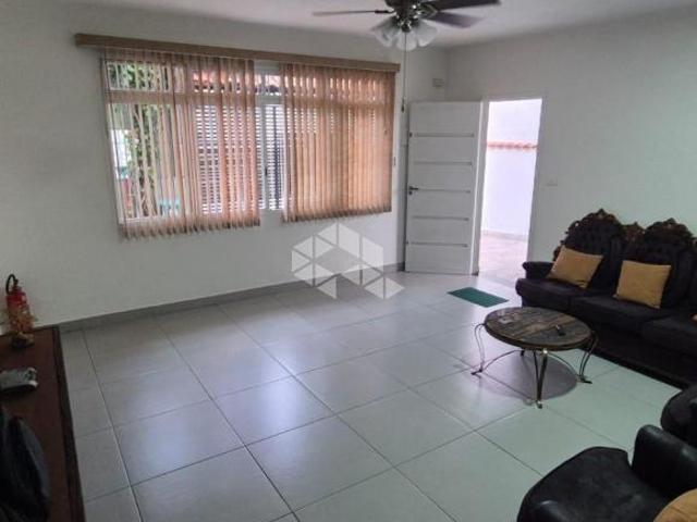 Casa Térrea Totalmente Reformada no Imirim em Santana