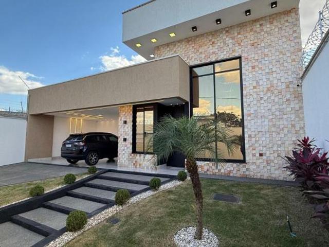 Casa Térrea Três Marias 3 Suítes Lazer Completo Sauna/Piscina Rica em Armários