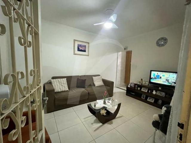 Casa térrea vaga para 2 carros
