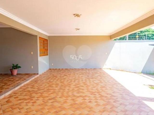 Casa Térrea Venda Cidade de Itu com 04 suítes