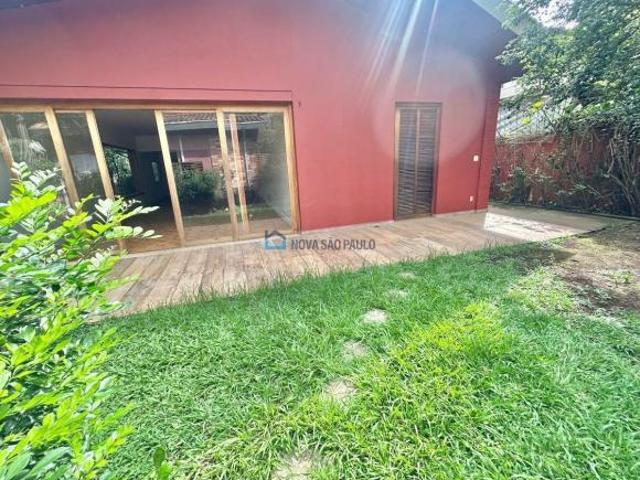 Casa térrea vende em City Pinheiros, 3 quartos suítes, 3 vagas, 583 m²