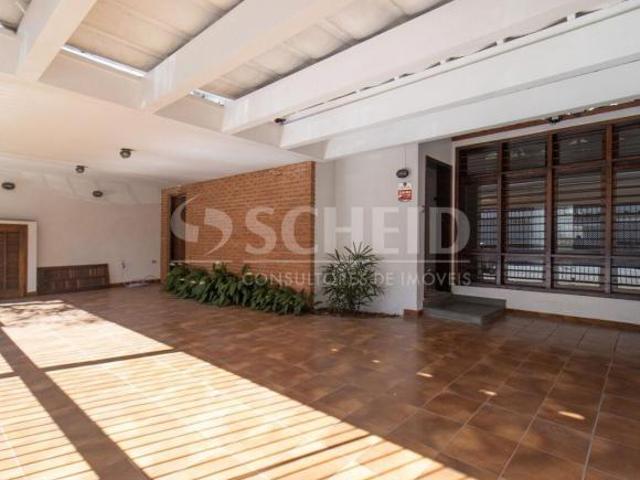 Casa Térrea vende no Brooklin