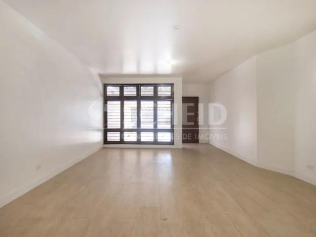 Casa Térrea vende no Brooklin